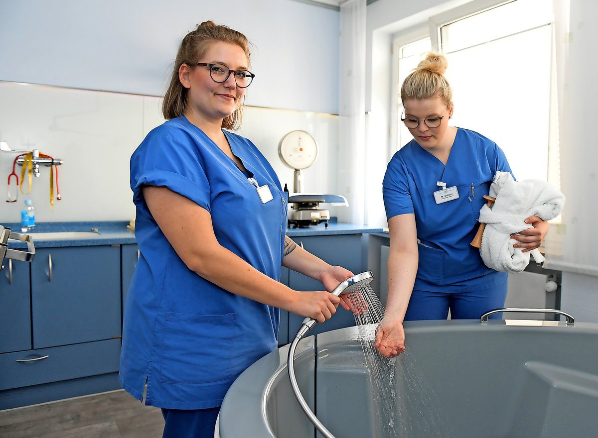 Hebammen-Studium: Vorteil auch für werdende Mütter? - Hildesheimer ...