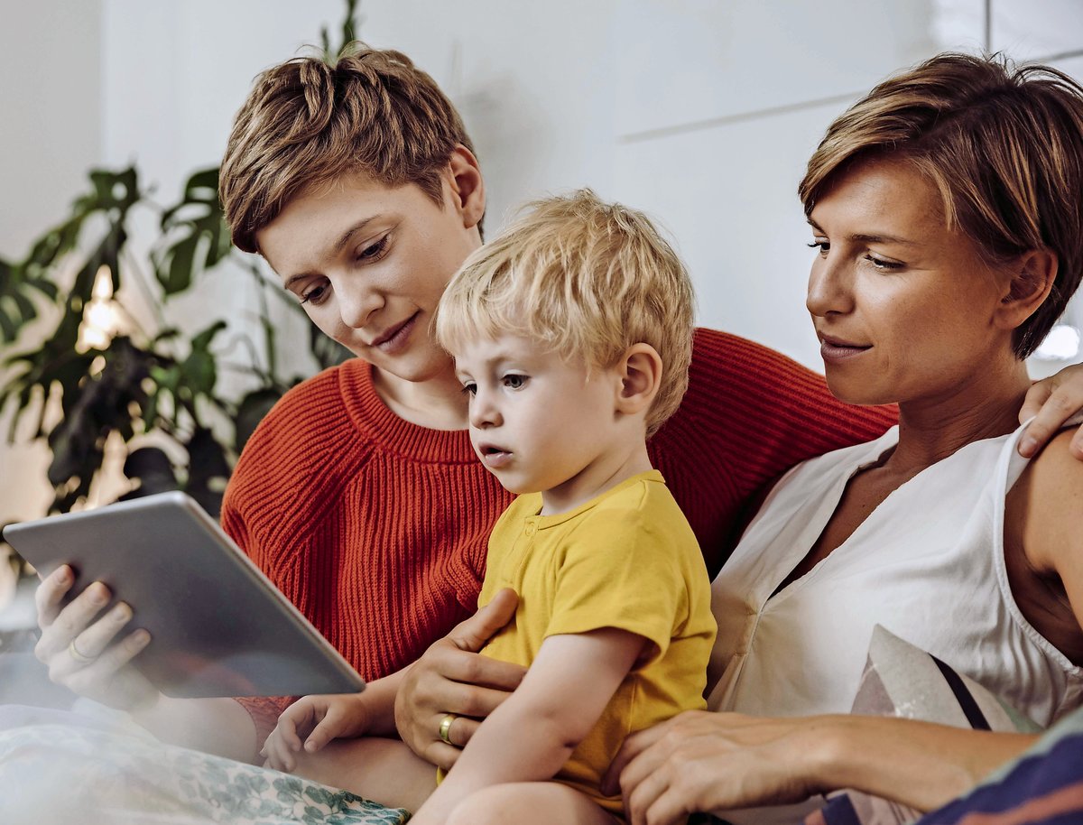 Mutter, Mutter, Kind: Eine Familie wie jede andere?