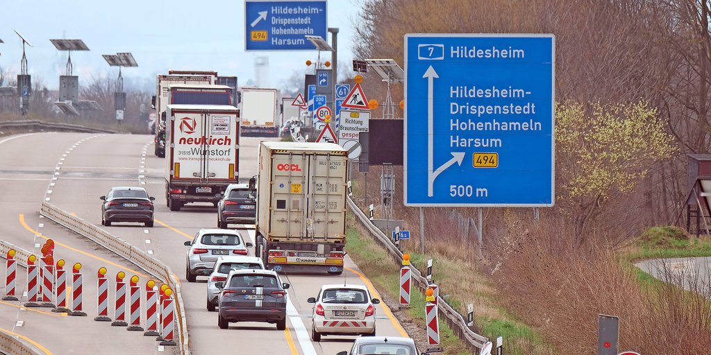Nach Unfall fließt der Verkehr auf der A 7 bei Hildesheim wieder normal