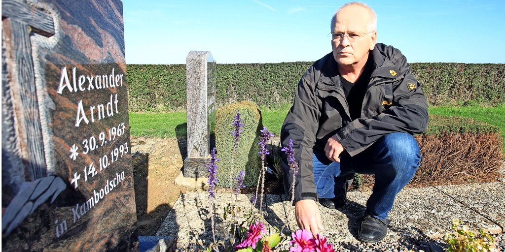 Bald wird es sein Grab nicht mehr geben – Sanitätsfeldwebel Alexander ...