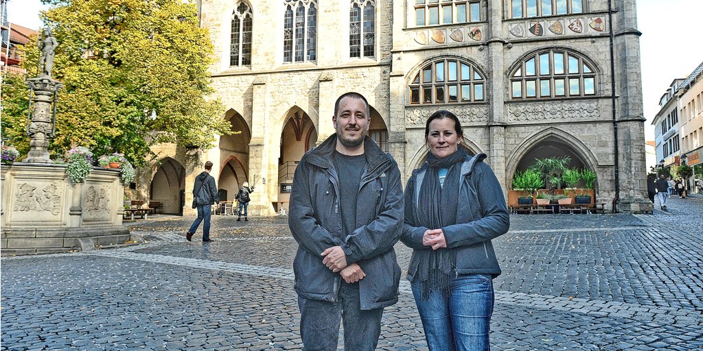 Janine Wissler in Hildesheim – die Vorsitzende der Linken unterstützt ...