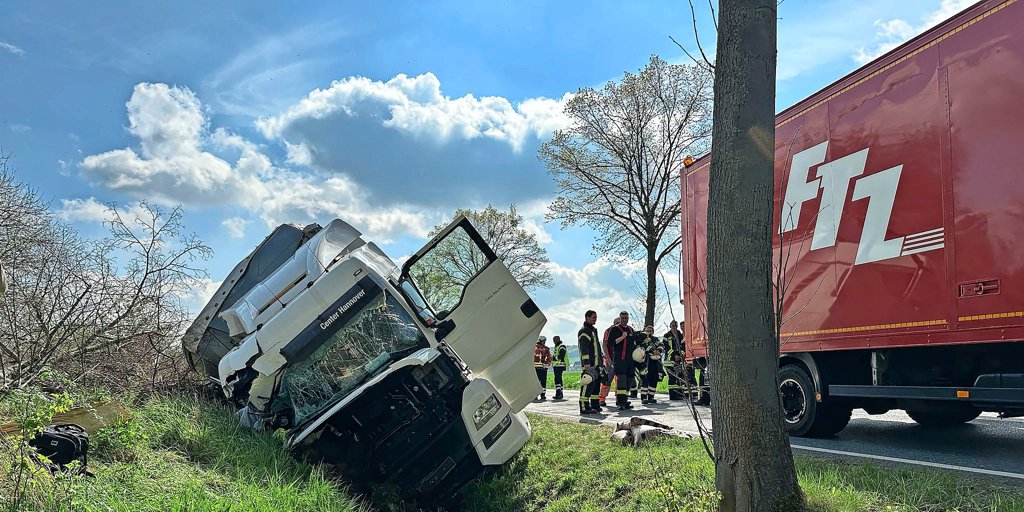 Bundesstraße bei Grasdorf nach Unfall stundenlang voll gesperrt