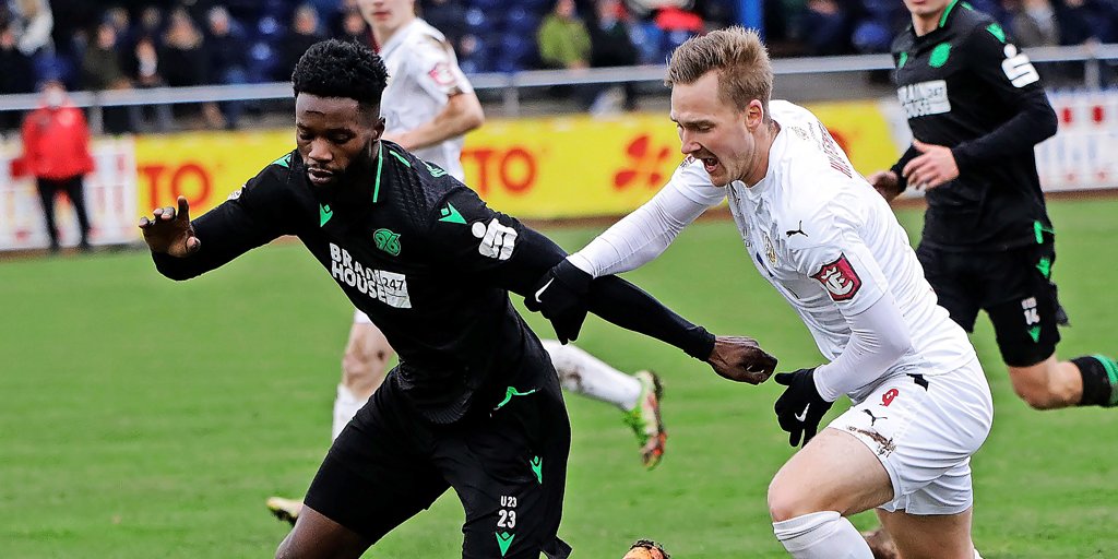 Abwehr-Ass Kevin Kalinowski unterschreibt beim VfV 06