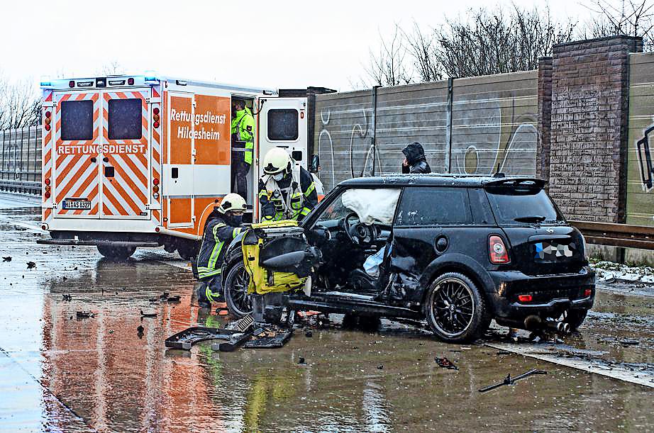 Nach Unfall mit drei Autos: A 7 bei Hildesheim ist wieder frei